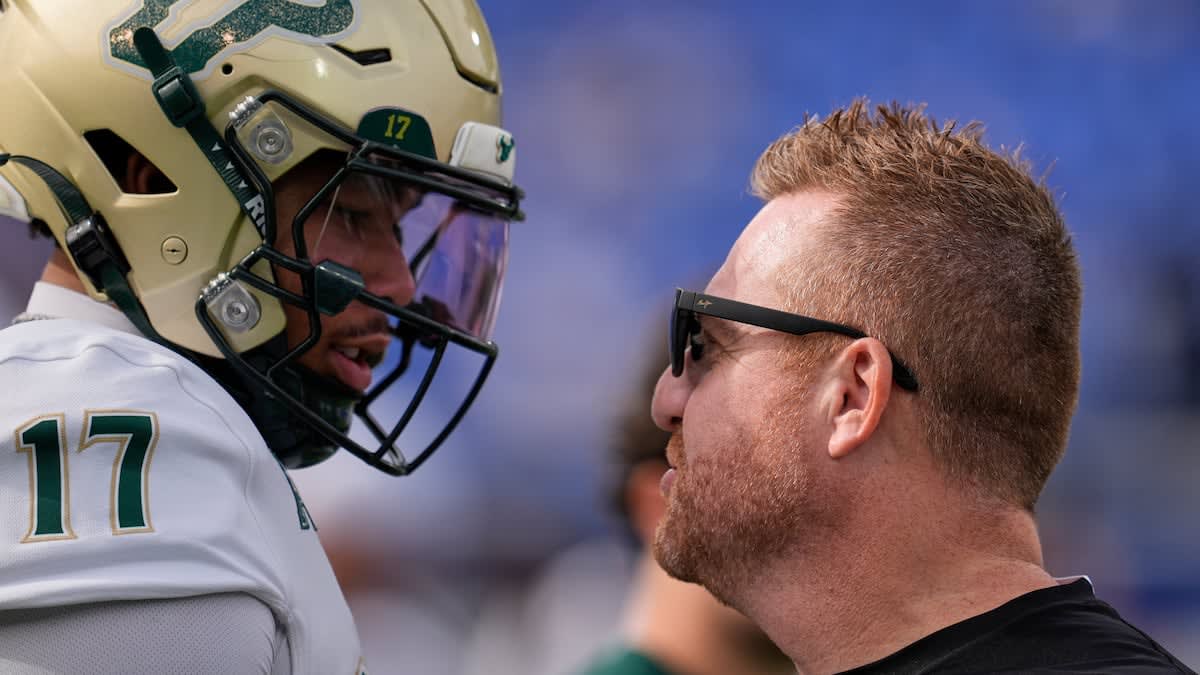 Former USF quarterback Byrum Brown visiting Auburn, Alex Golesh