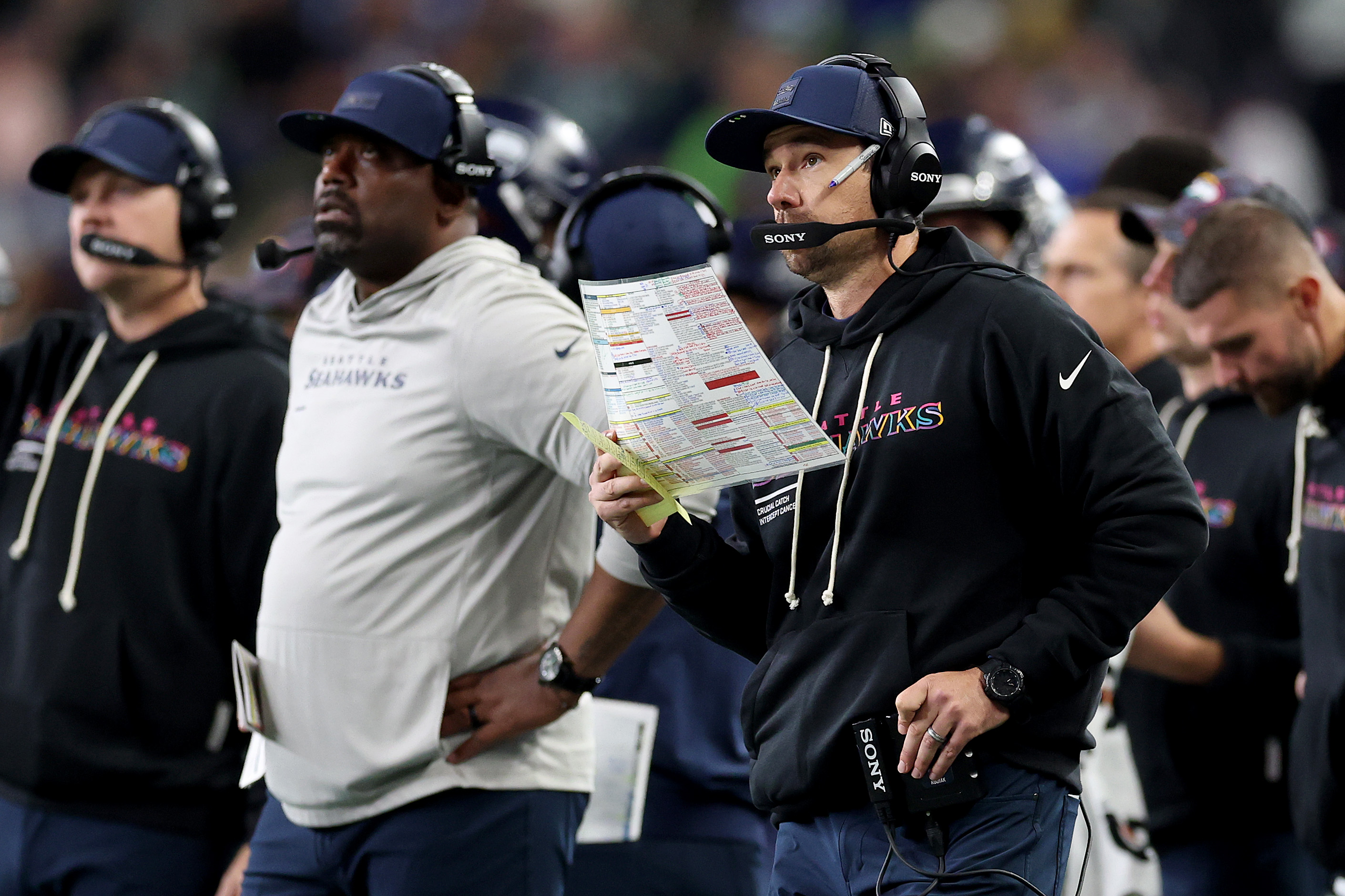 Seahawks offensive coordinator Klint Kubiak drawing head coach interest