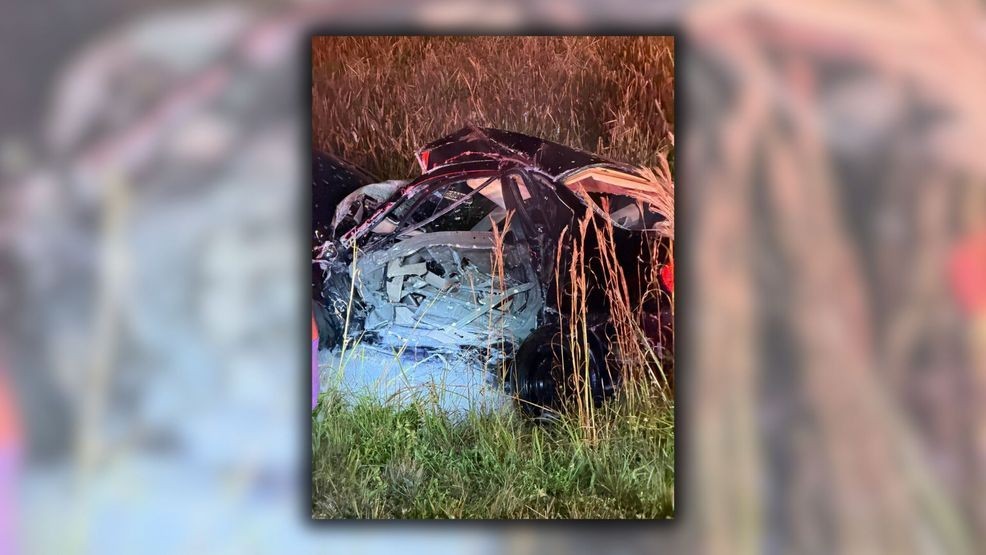 Deadly Hobe Sound crash kills two teens, seriously injures 12-year-old