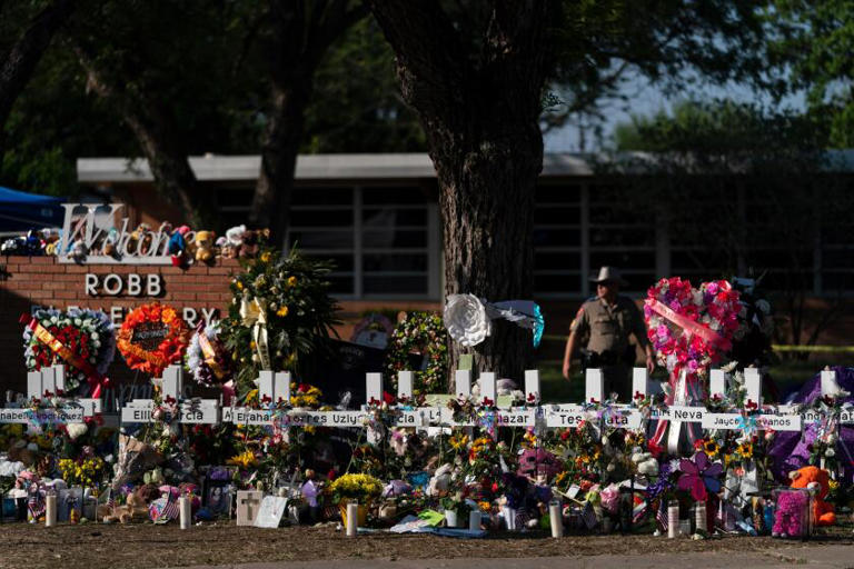 Trial to begin for police officer charged in delayed response to Uvalde ...