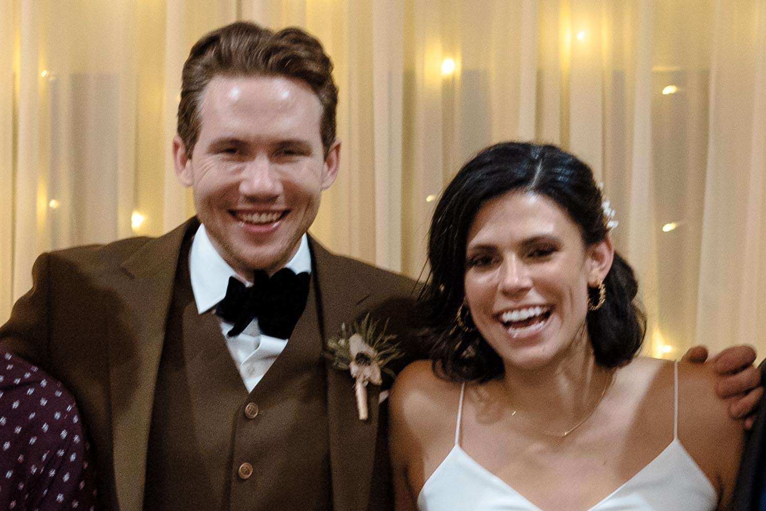 Orphaned young kids of slain dentist, wife are 'unaware as they ever ...