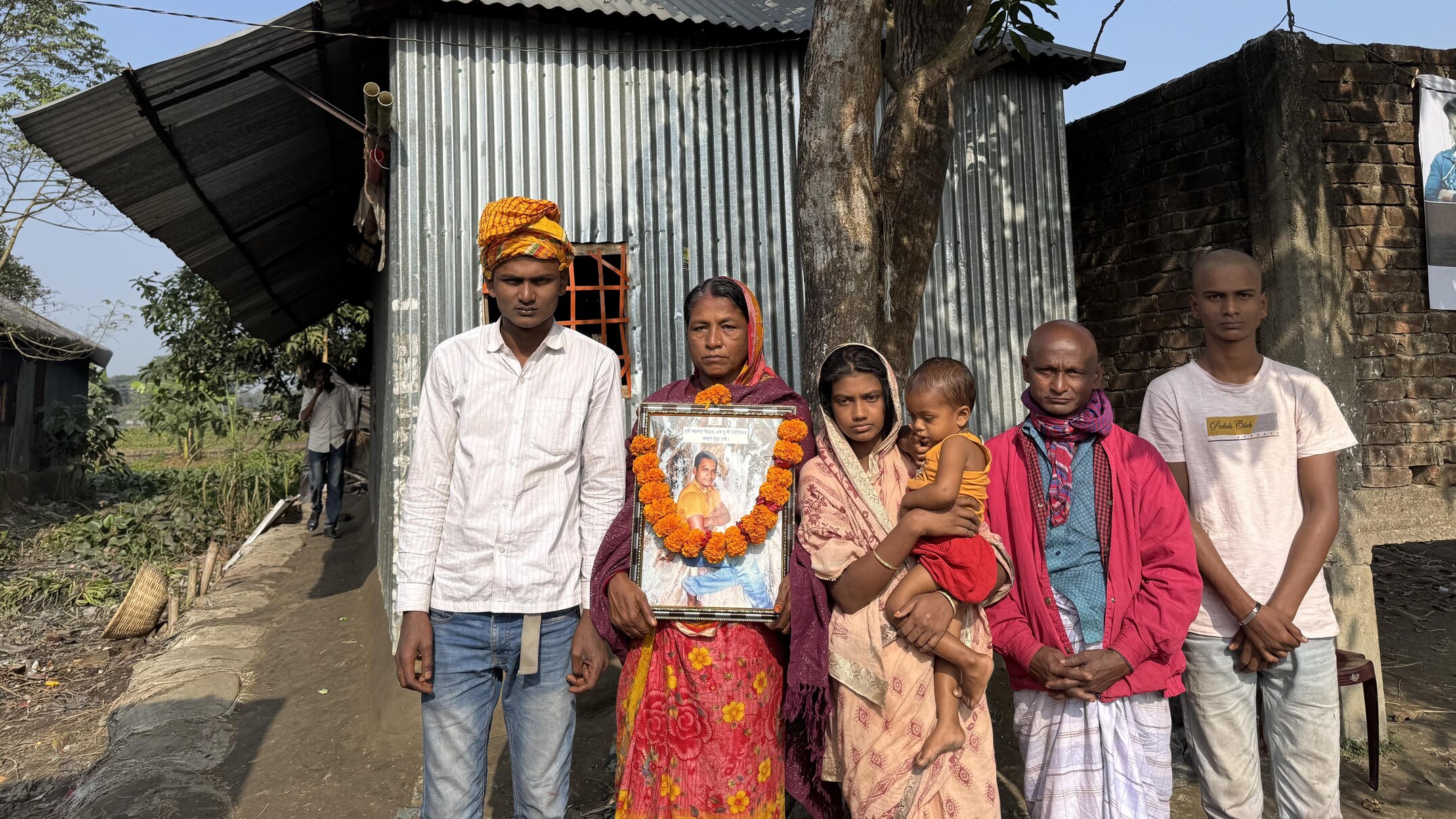 Bangladeshi Hindus on edge as Islamic extremists target minority community