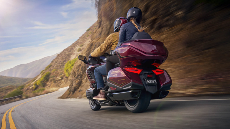 10 great touring motorcycles for riding long distance