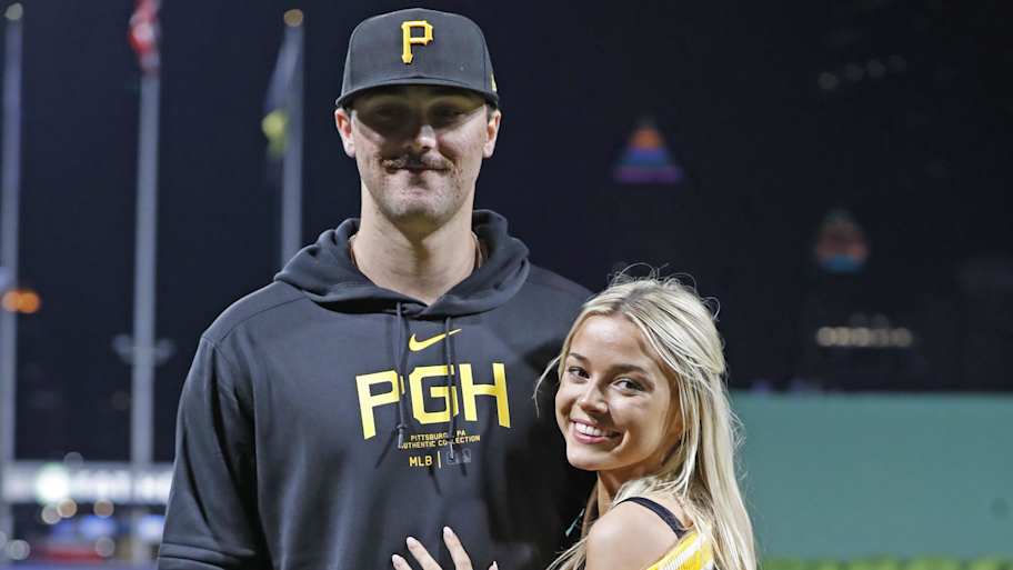 Livvy Dunne, Paul Skenes visit Josh Allen as Bills prepare for regular ...