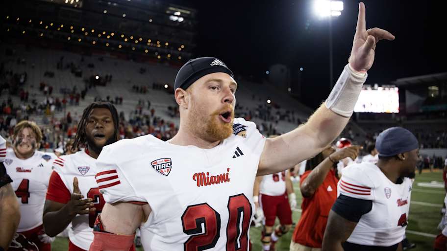 Tennessee football listed as top four program for coveted EDGE transfer ...