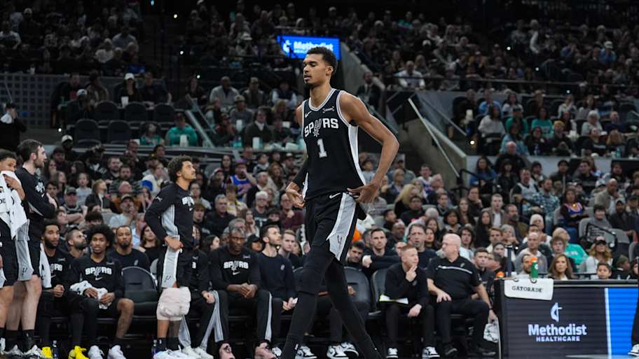 Latest Victor Wembanyama injury update before Spurs-Trail Blazers