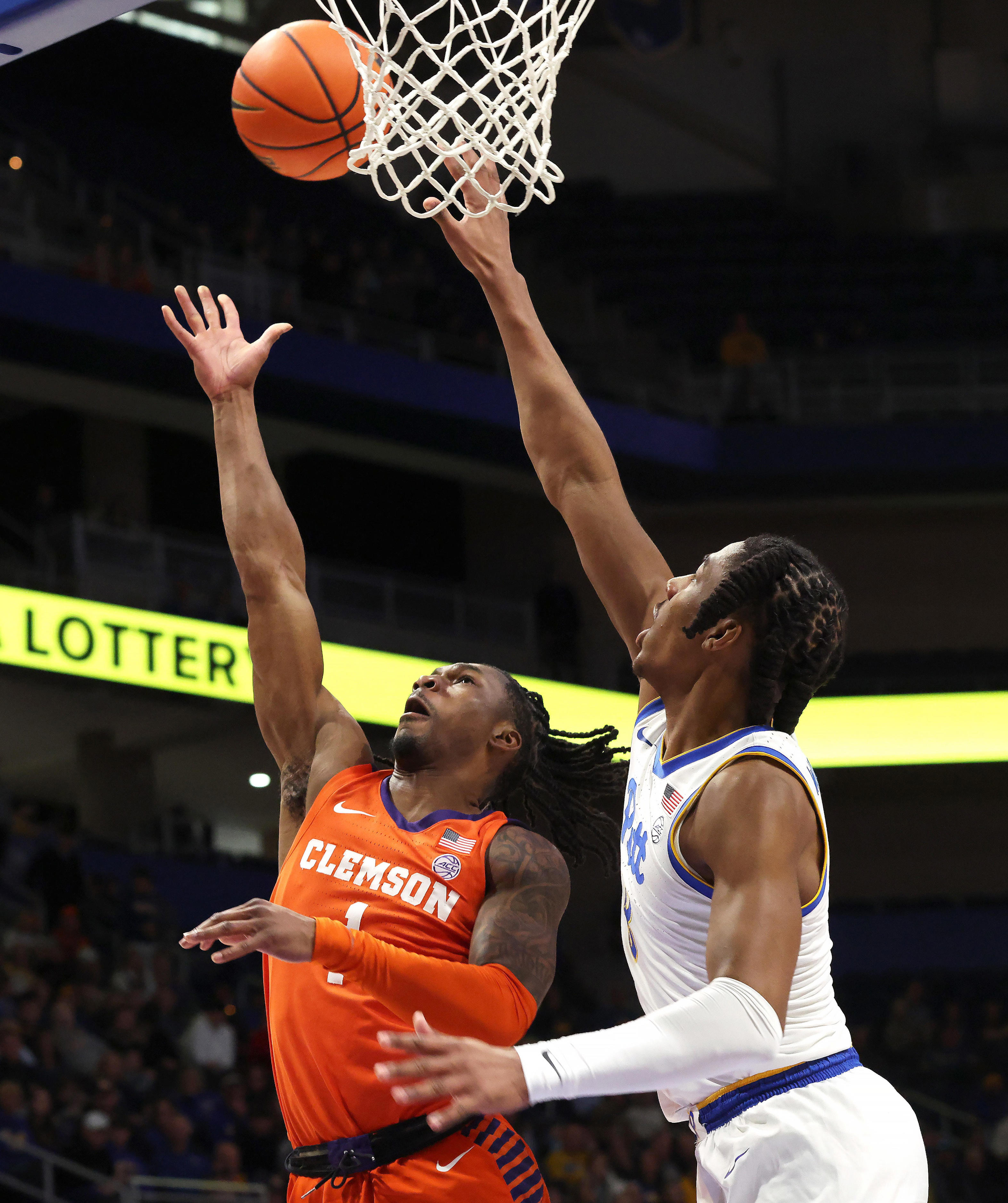 Clemson basketball beats Pitt behind Jestin Porter's season-high 21 points