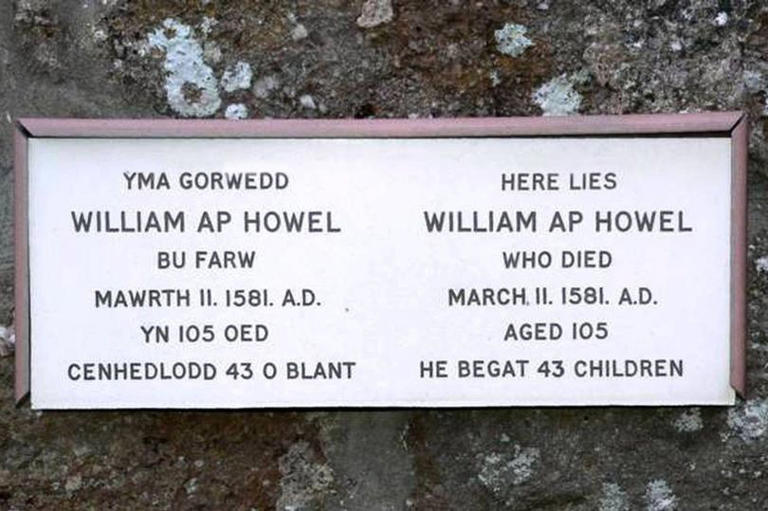 The 'cheerful' island man that fathered 43 children before dying at 105