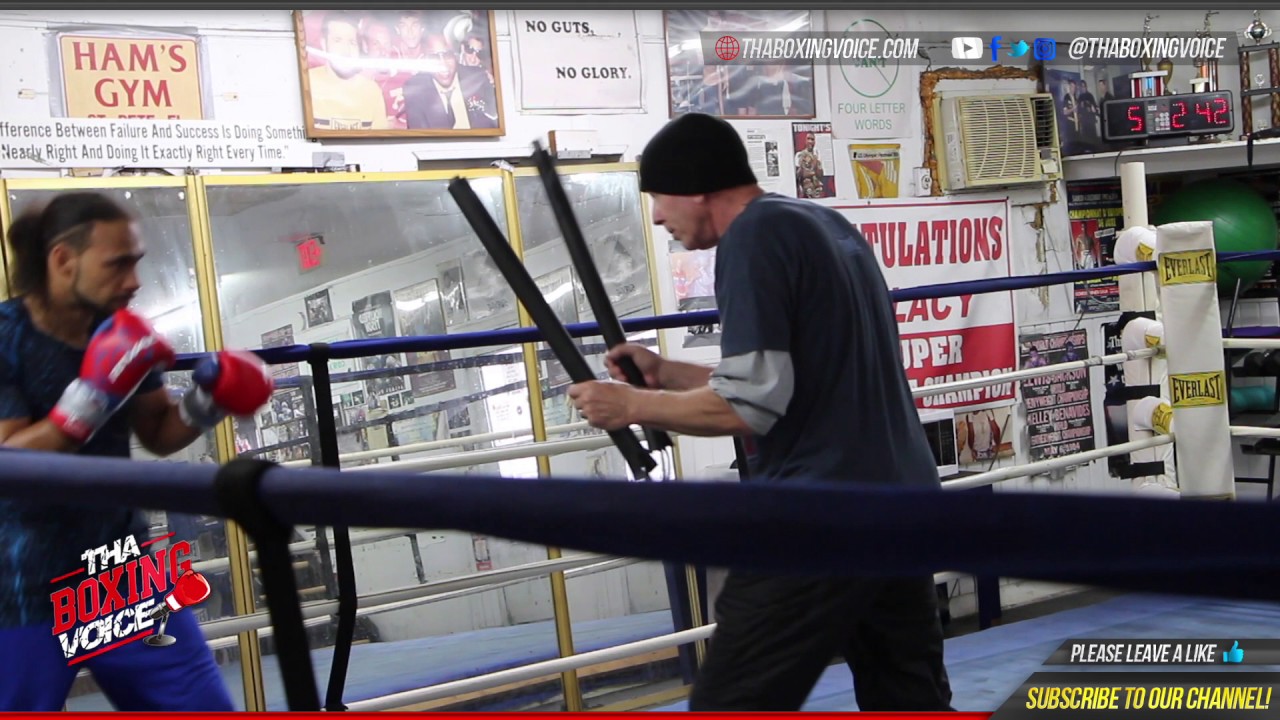 Keith Thurman vs Danny Garcia Thurman the puncher or the boxer?