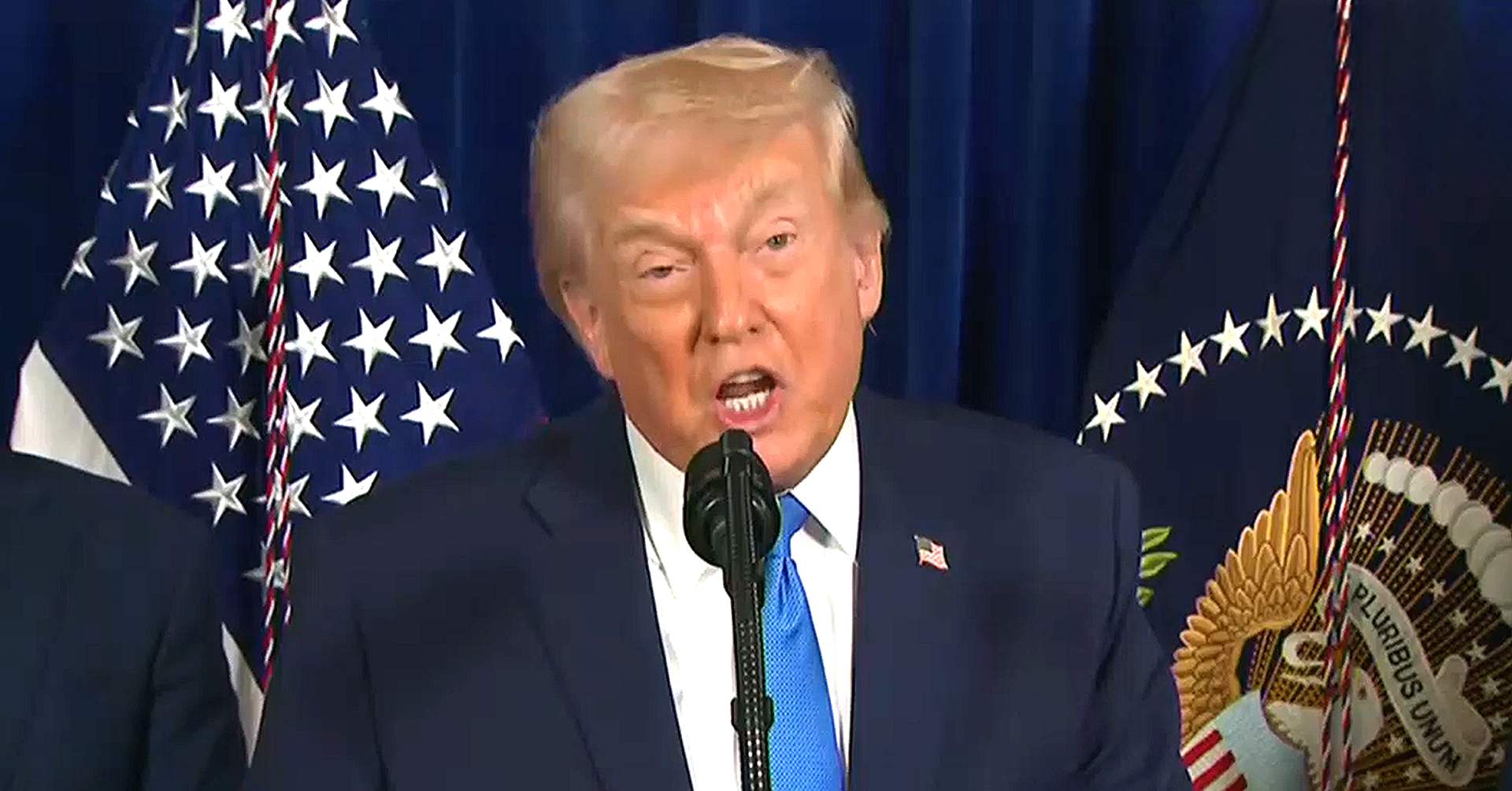 Baffled Reporter Shouts Out After Rambling Trump Weave On Blockbuster ...