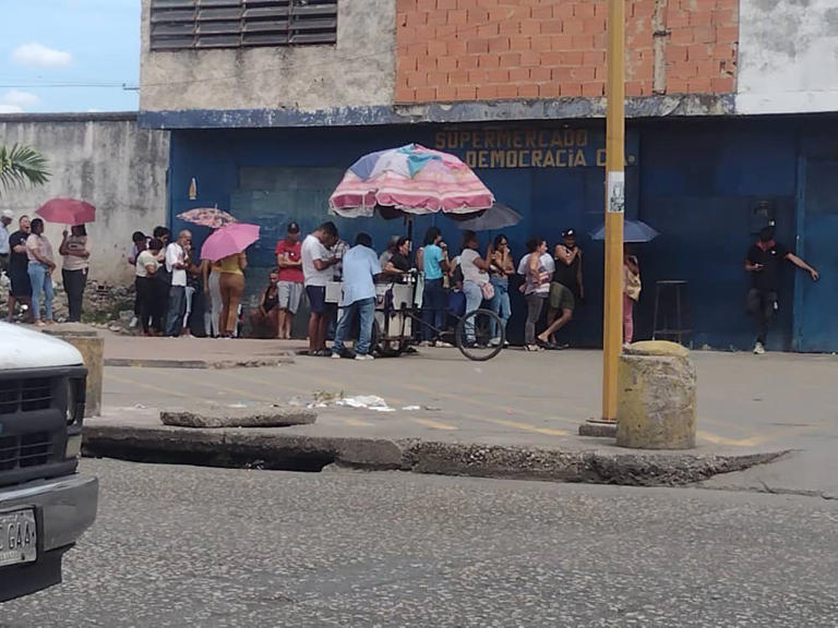 Venezuela plunged into chaos in wake of Nicolás Maduro capture ...