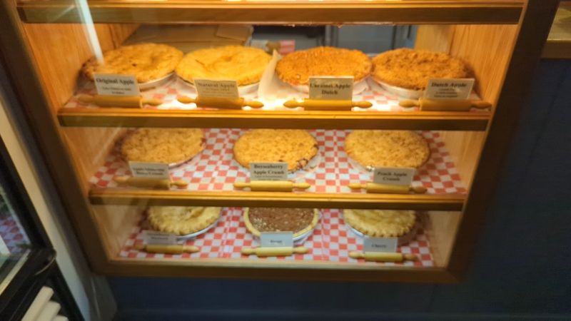I traveled across America to try 21 apple pies, and 5 tasted like they ...