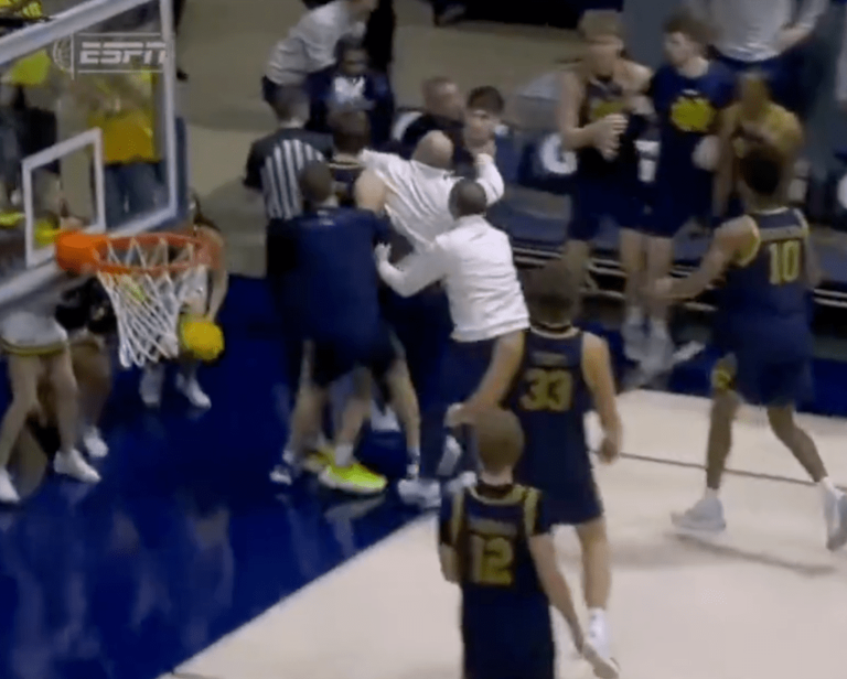 Notre Dame coach Micah Shrewsberry charged referee in wild scene after ...