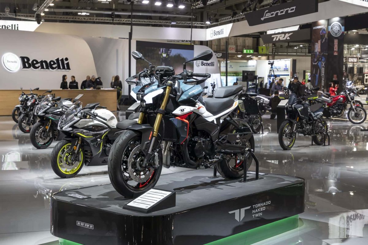 Nuova Benelli TNT 550: naked media cilindrata per il 2026