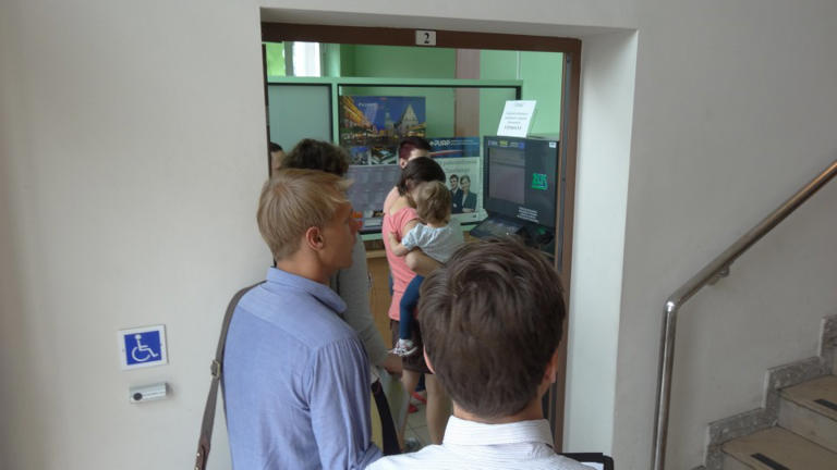 Oni dostaną wcześniejszą emeryturę po waloryzacji 2026. Nowe przelewy ...