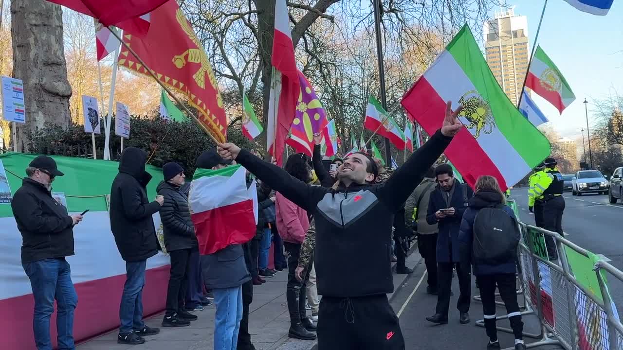 Protesters gather outside the Iranian embassy in London to protest ...