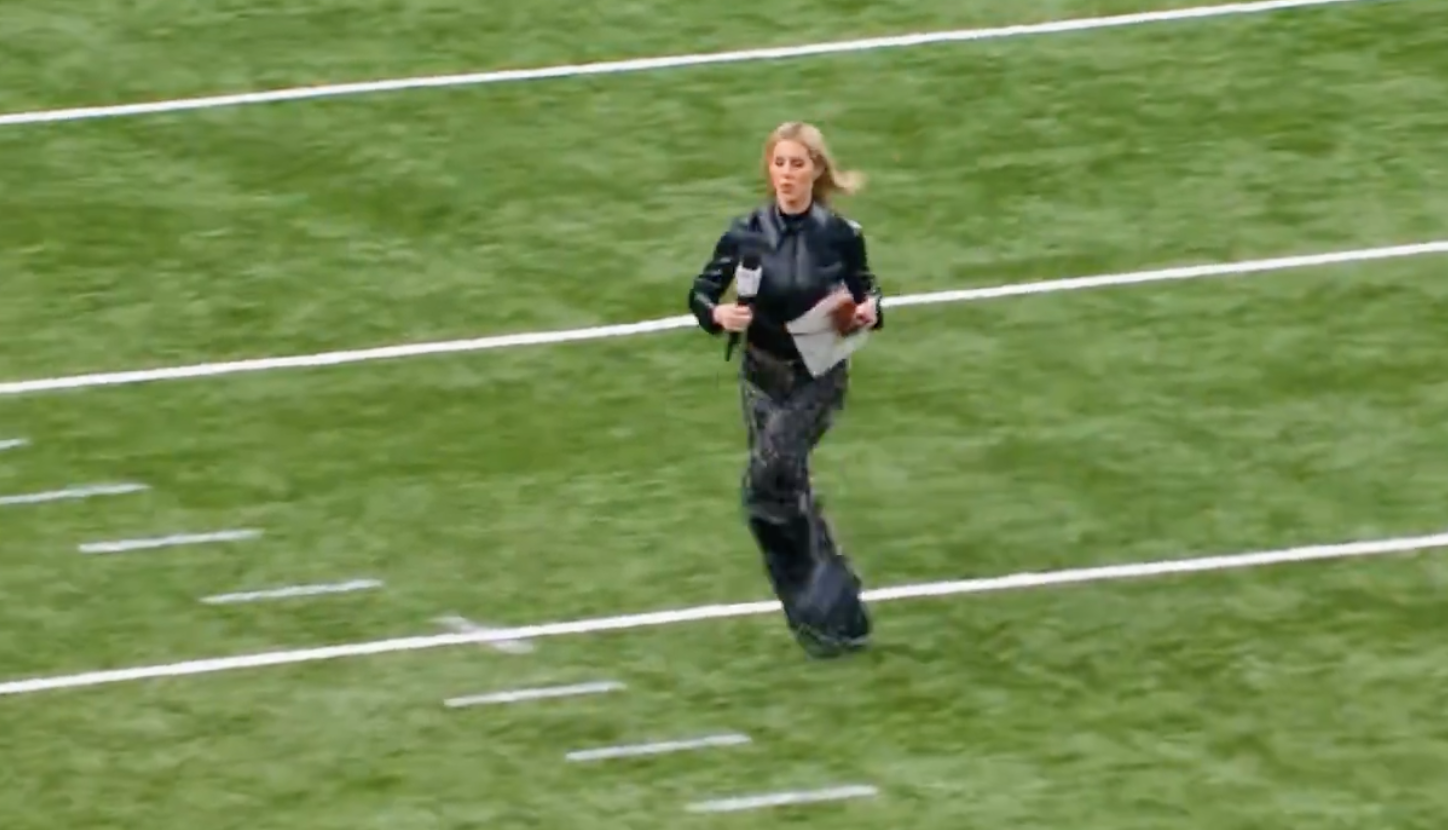 ESPN sideline reporter goes viral