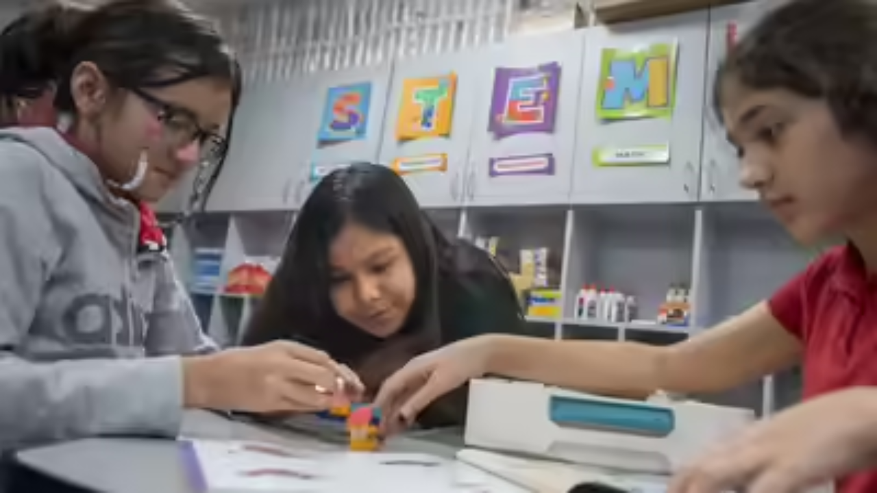 Delhi government sets up model astronomy laboratory for disadvantaged ...