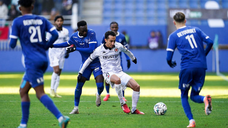 Troyes-Red Star (1-0) : les Audoniens perdent le choc de Ligue 2 et l ...