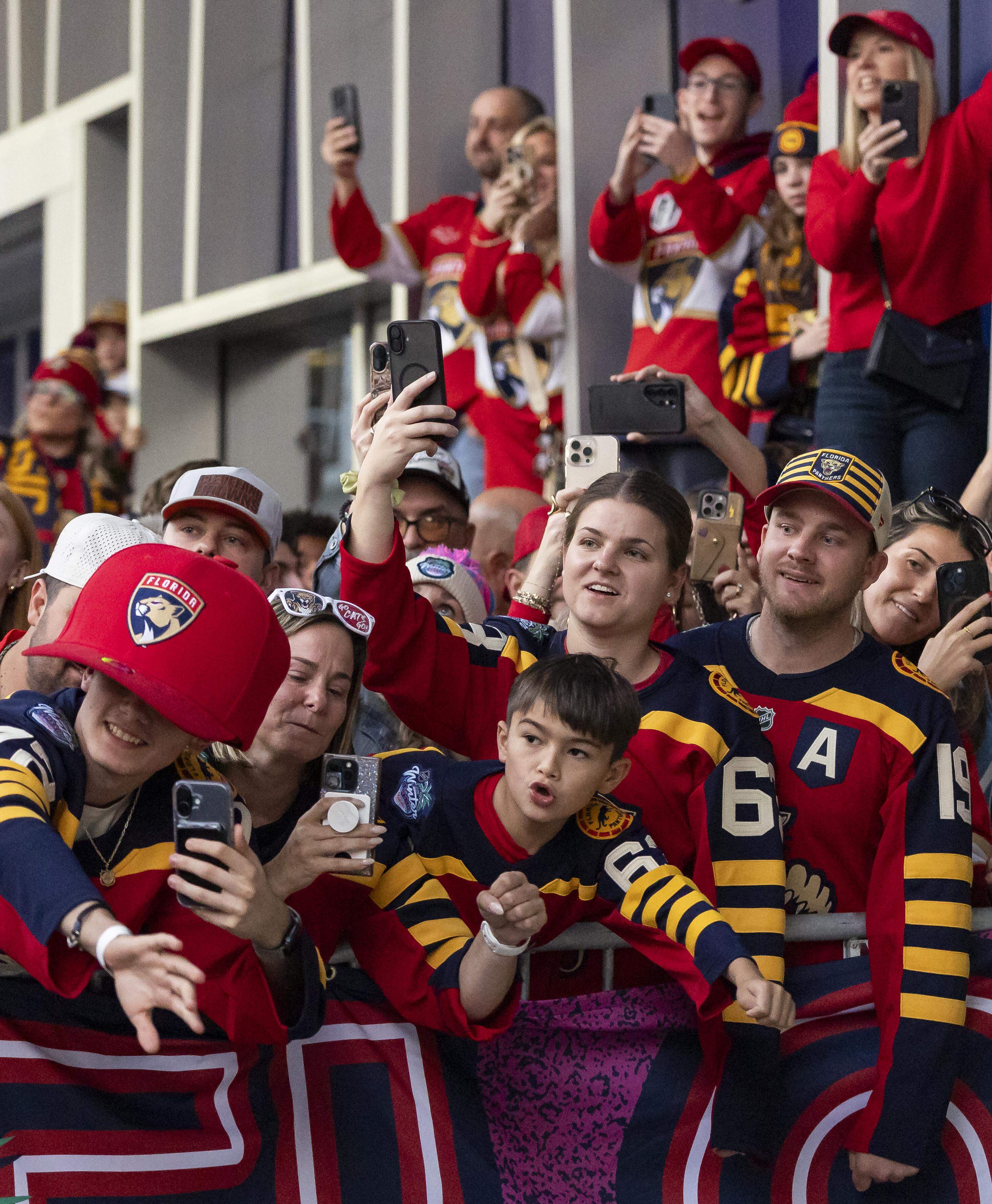 ‘It just feels big': Successful Winter Classic in Miami shows hockey is ...