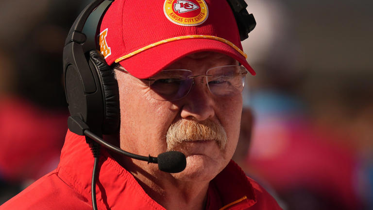 Chiefs abruptly shut down fan favorite rookie, pushing KC debut to 2026