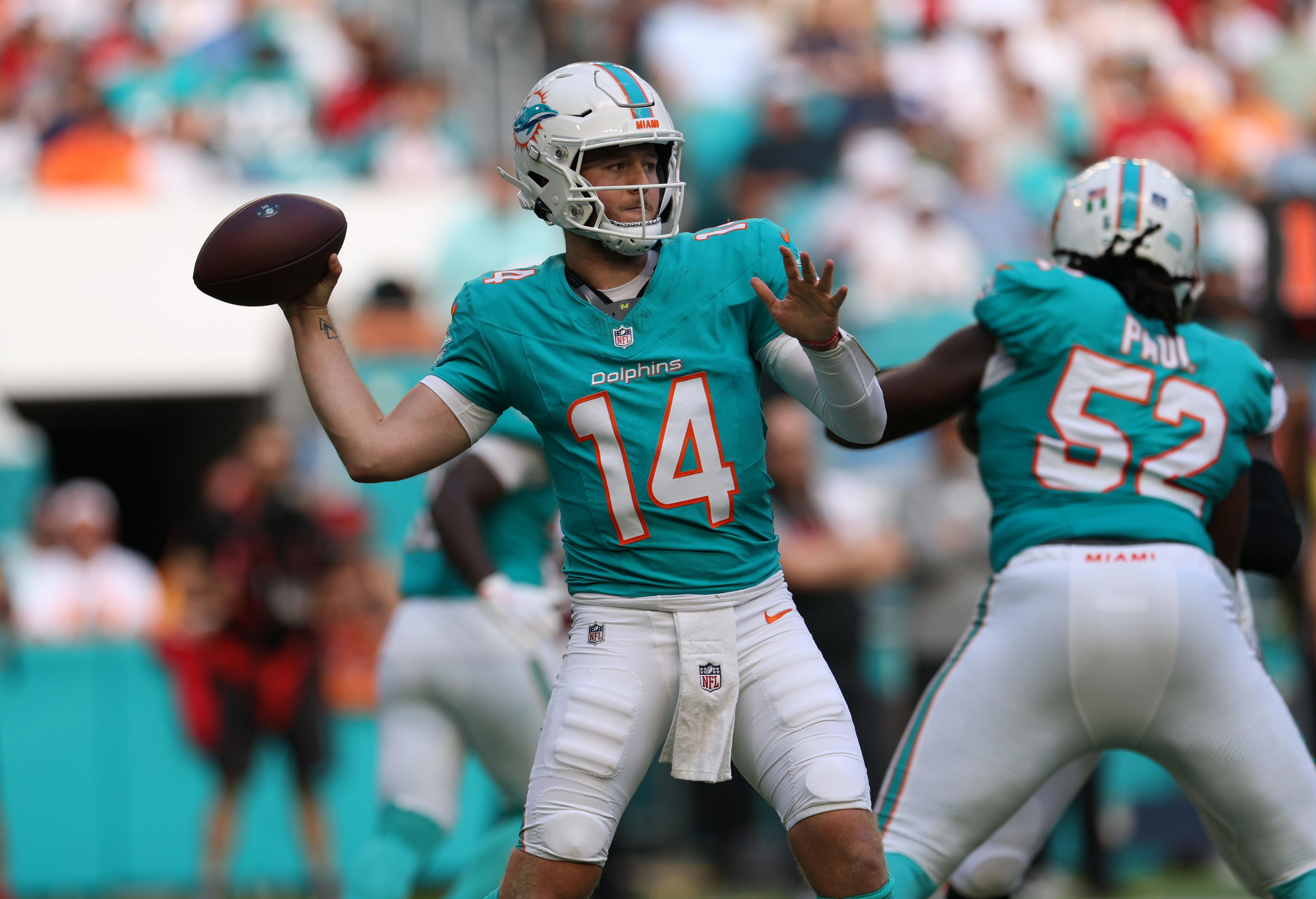 Jeff Hafley evaluates Quinn Ewers' work through Dolphins OTAs