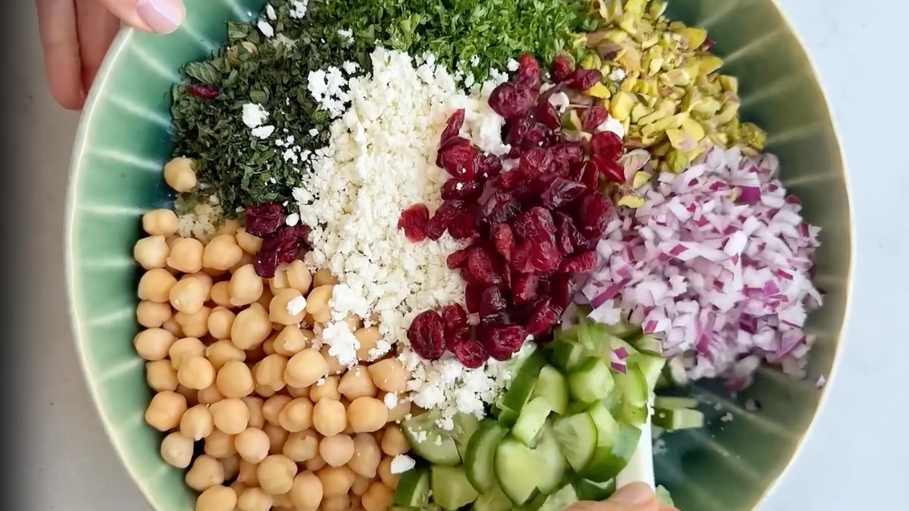 Jennifer Aniston salad | A fresh take on a viral favorite