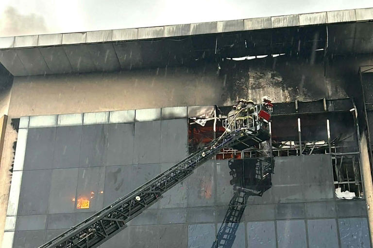 No one hurt in Davao City mall fire
