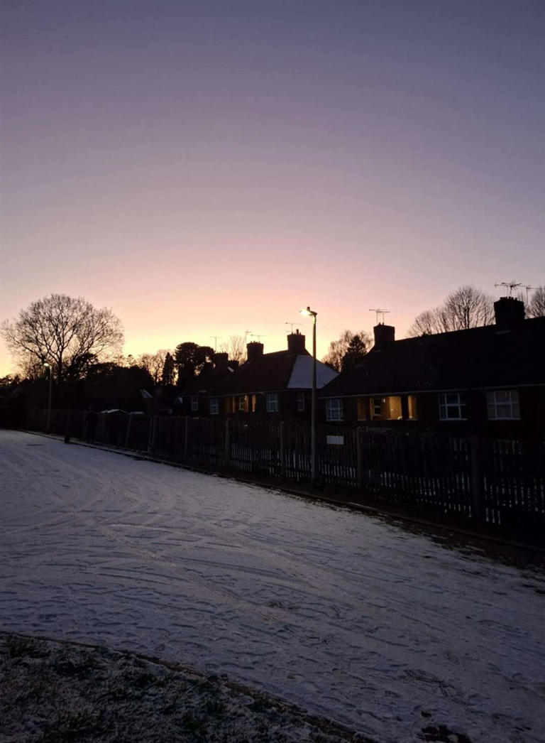Pictures reveal snowy conditions in Sevenoaks, Vigo and Biggin Hill