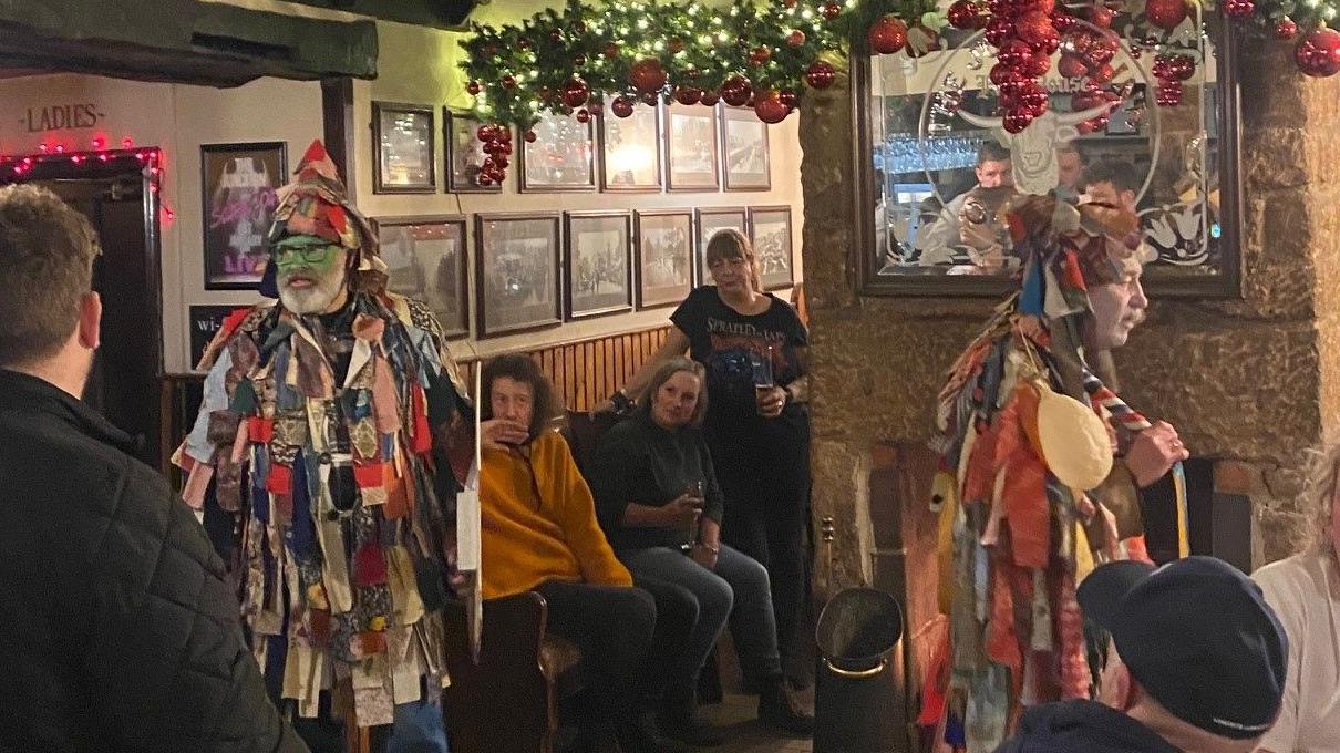 Mummers raise hundreds touring Yorkshire pubs