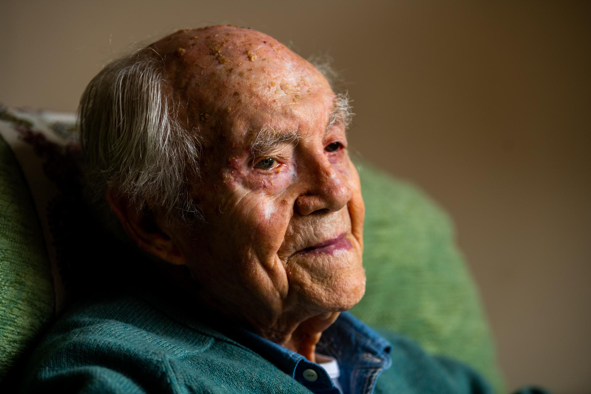 Tributes after the death of Wigan-born former MP and defence minister ...