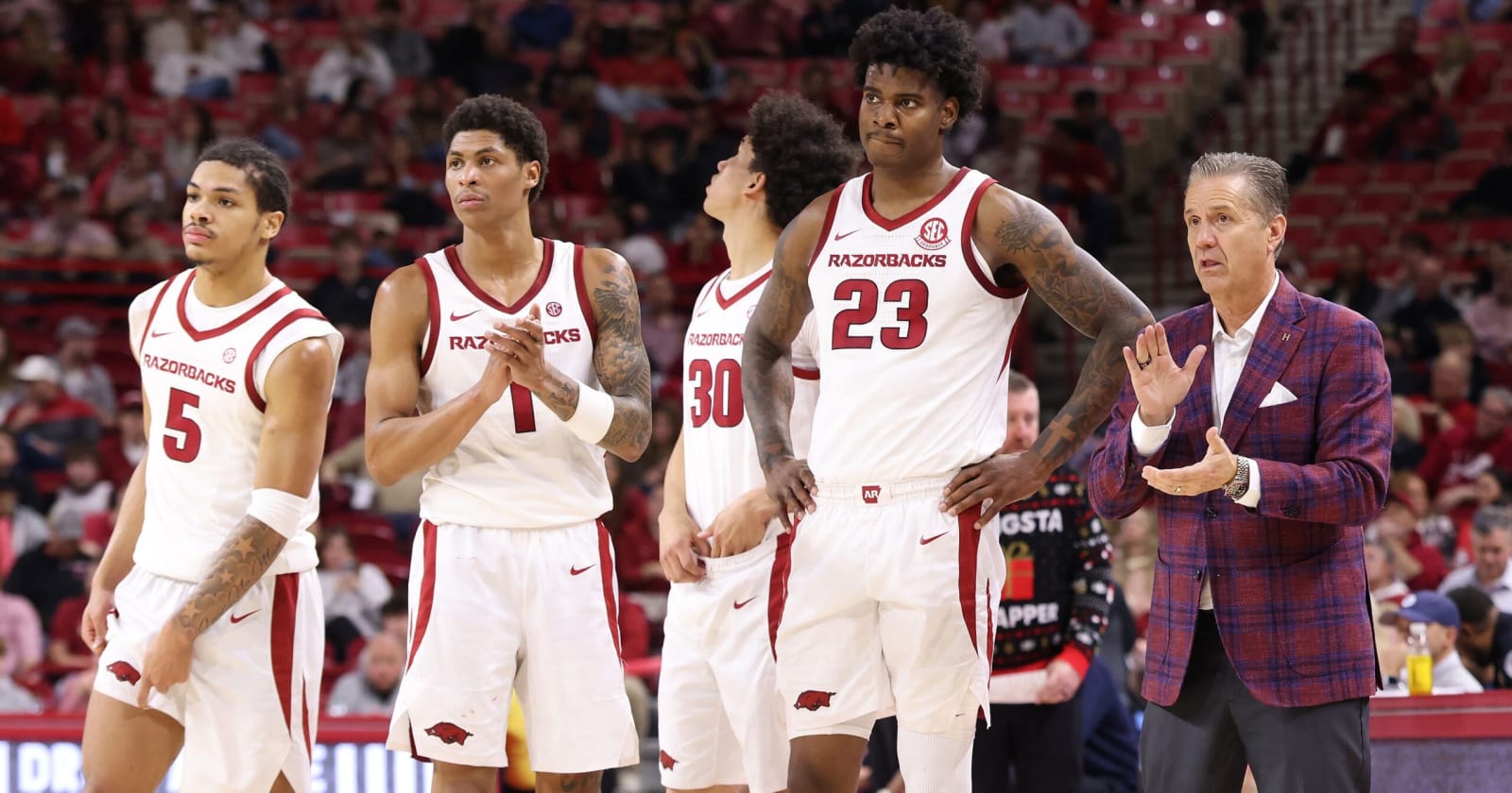 Live updates: No. 19 Tennessee basketball opens SEC play at No. 18 Arkansas