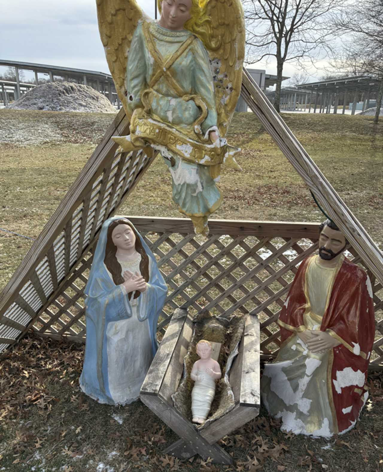 Baby Jesus statue stolen from Suffolk County nativity scene returned ...