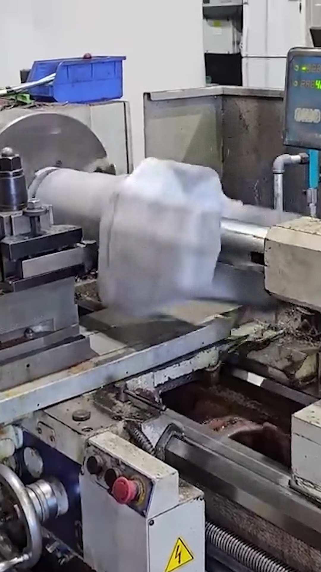 Repairing massive bulldozer yokes