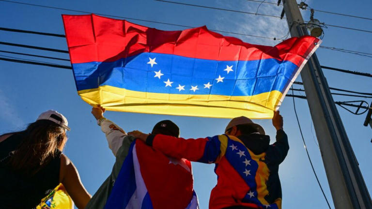 Compras de pánico, tensa calma y falta de información: venezolana narra ...