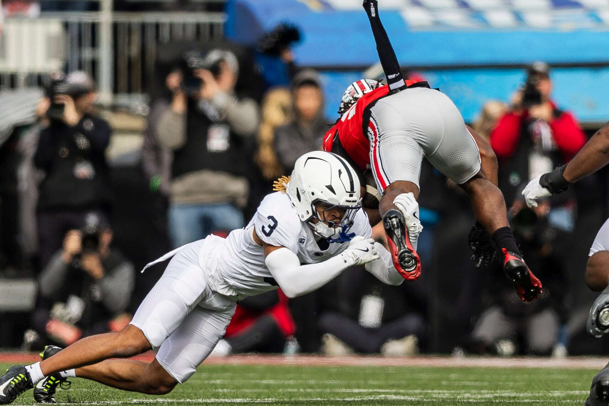 Young Penn State defensive back enters transfer portal, per report