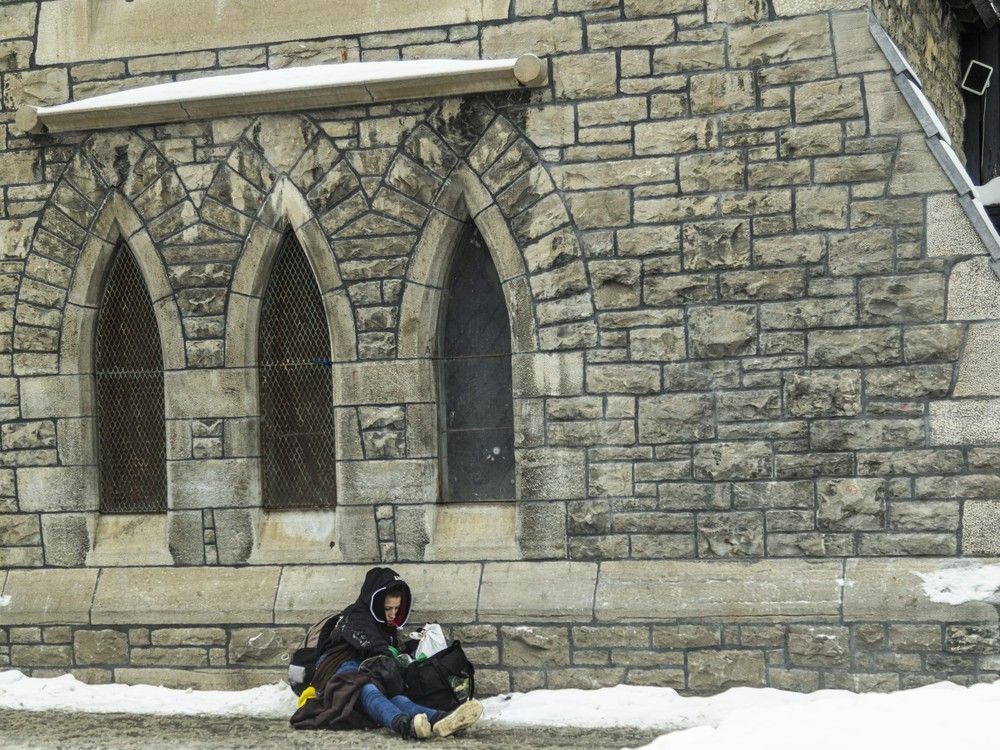 Demand rises at Ottawa drop-in centres, shelters as temperatures drop