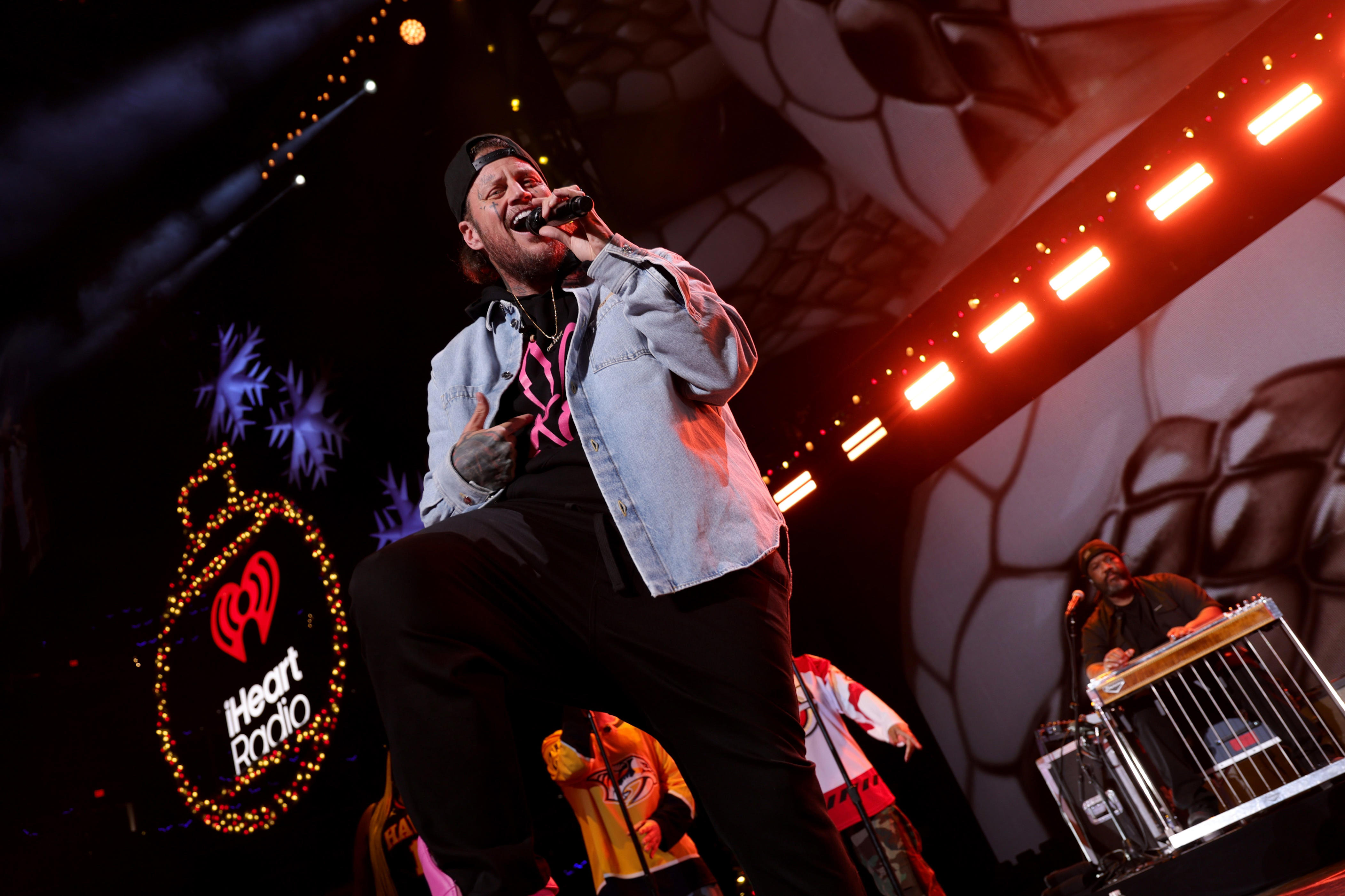 Did Jelly Roll take Ozempic? Rapper debunks theory on his weight loss.