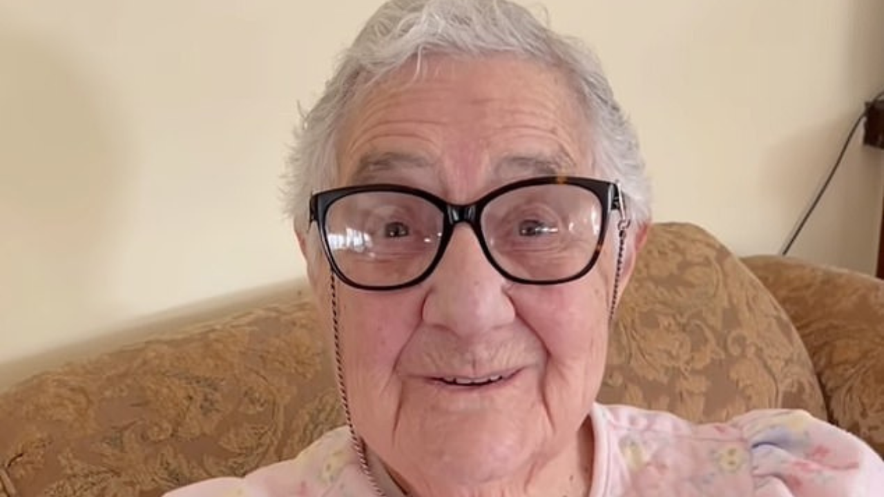 TikTok icon Grandma Mary passes away at 98 leaving Pyxie fans in tears ...