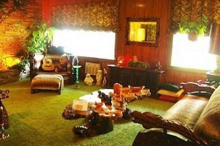 Bobby George's dart-shaped mansion he wanted to sell for £3.5m and 'PA ...