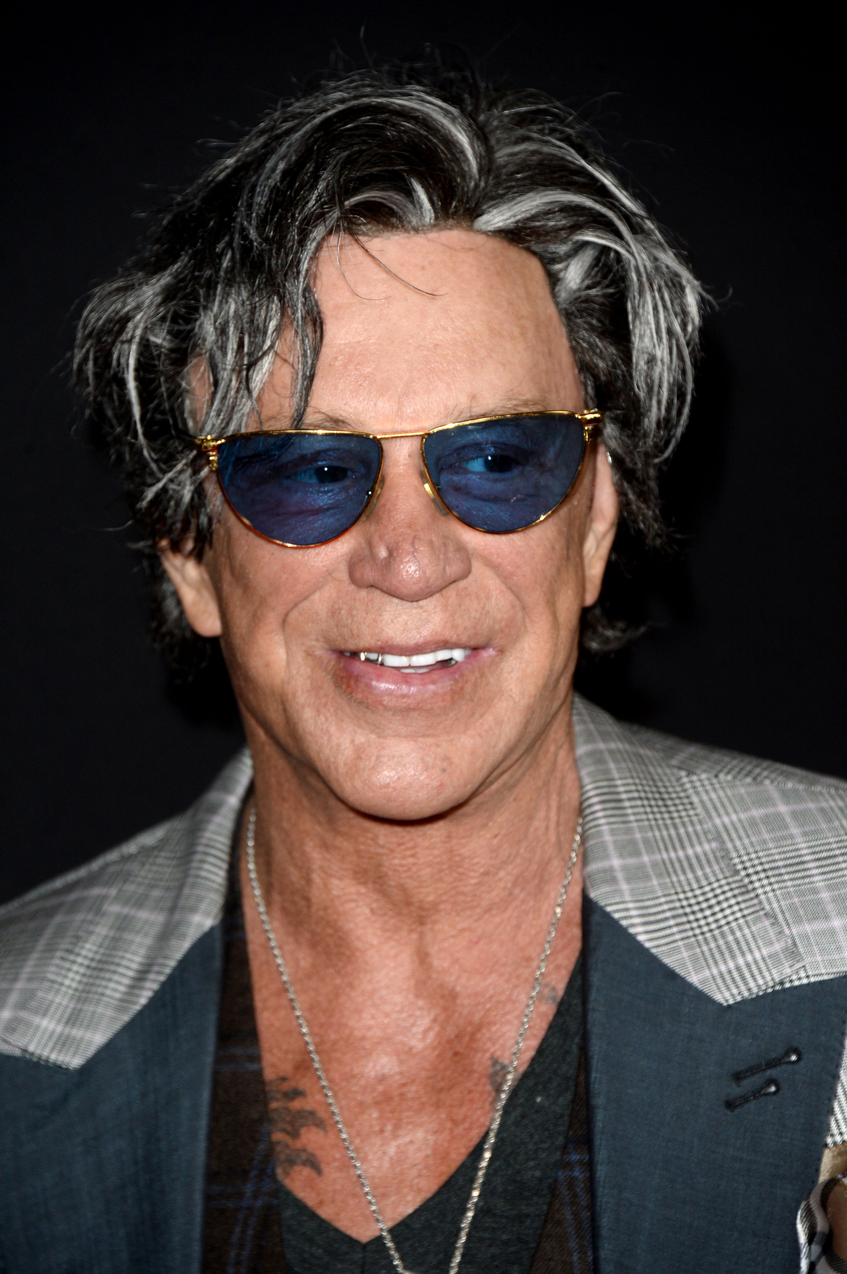 Mickey Rourke 'rich poor,' living 'paycheck-to-paycheck' as eviction ...