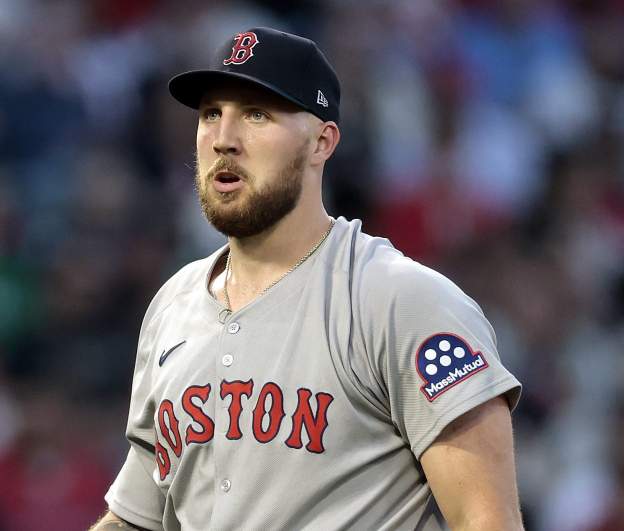 Red Sox ace Garrett Crochet predicted to win 2026 AL Cy Young