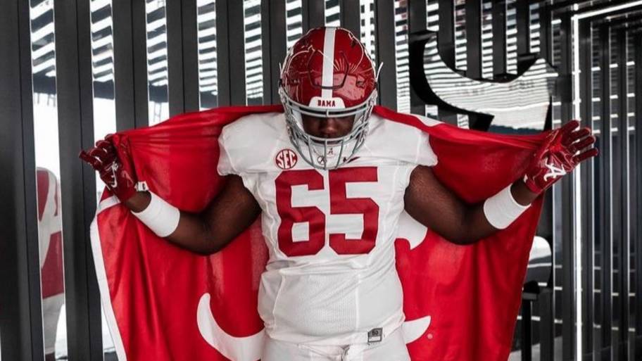 Alabama freshman offensive lineman opts to enter transfer portal