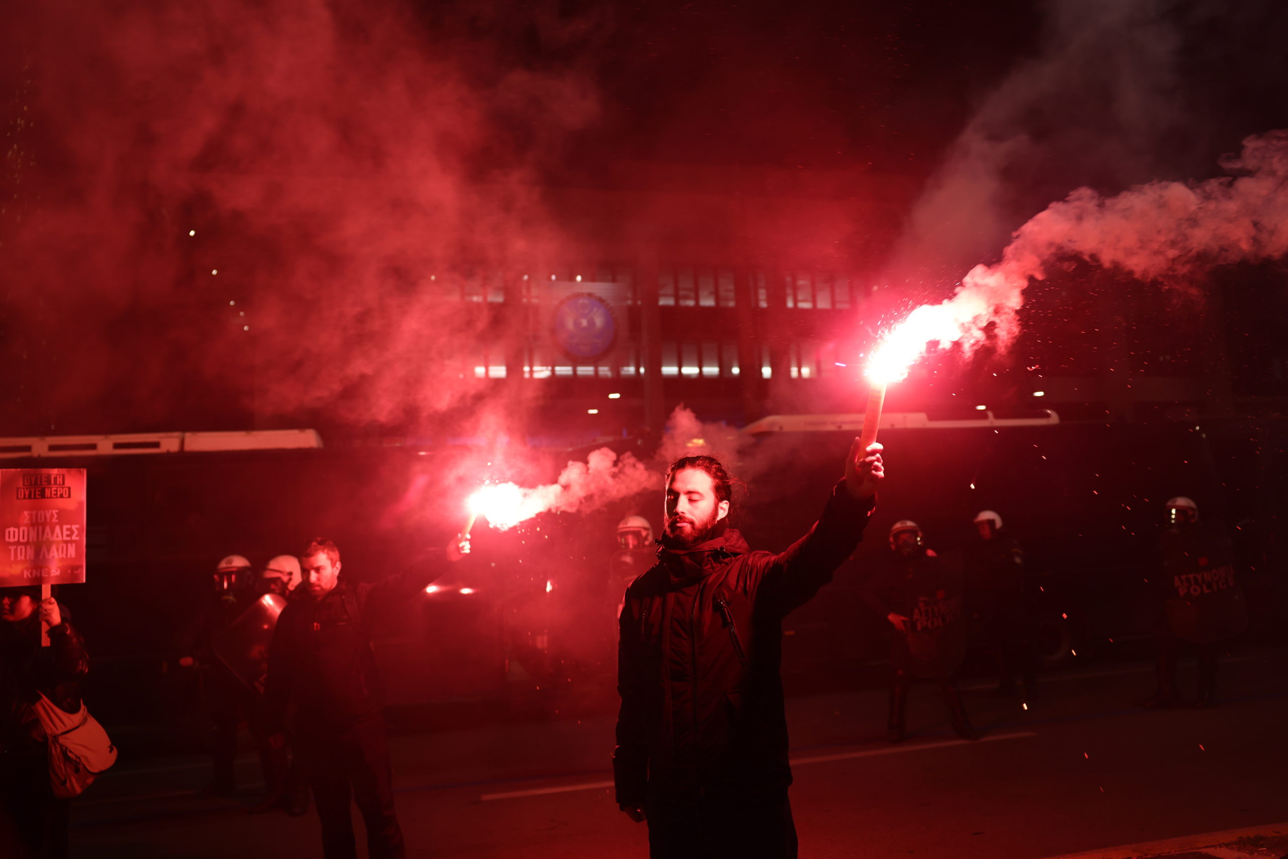 Αθήνα: Συγκέντρωση διαμαρτυρίας στην πρεσβεία των ΗΠΑ – «Αλληλεγγύη ...