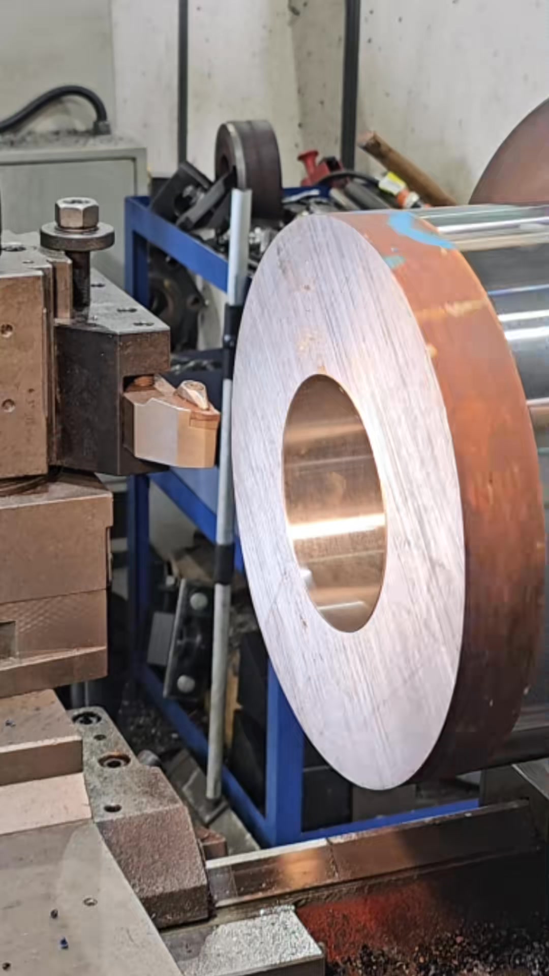 Precision machining for a heavy-duty tool