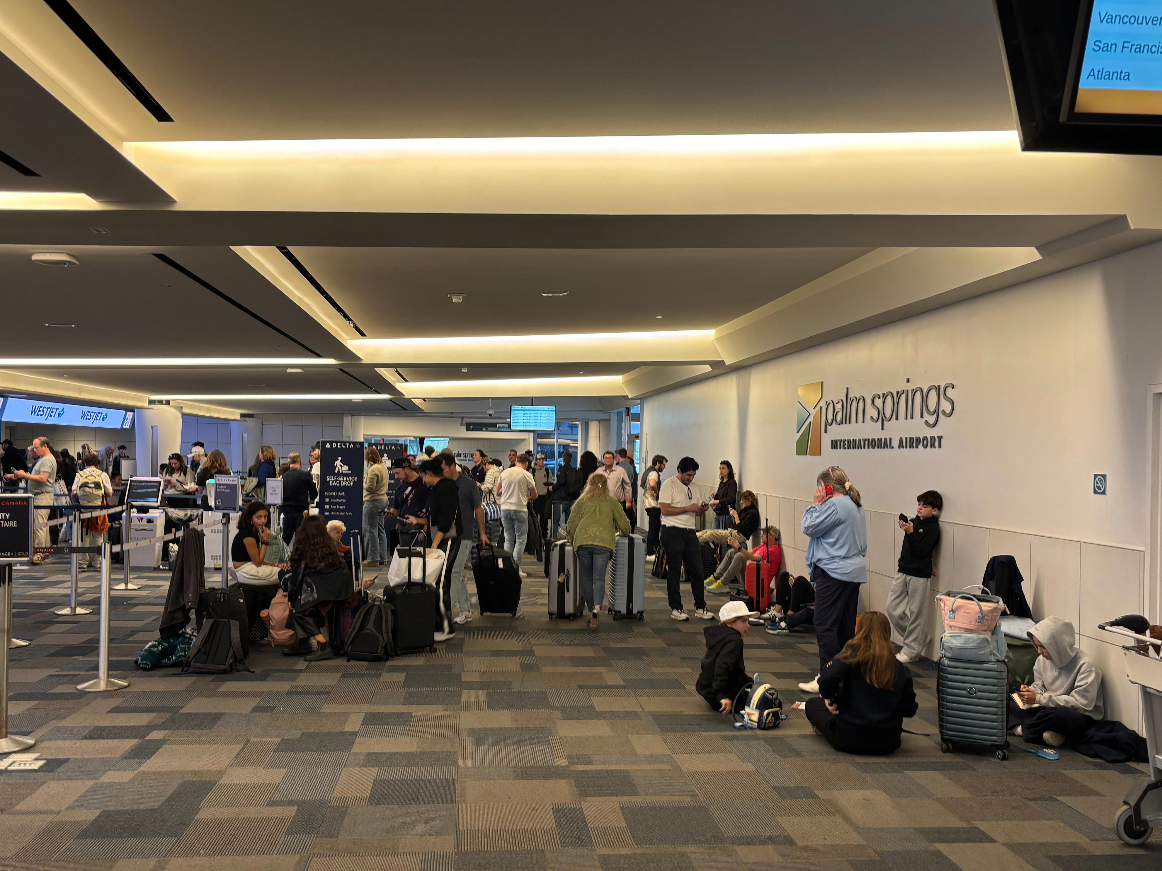 Flight delays, cancellations continue Monday at Palm Springs airport