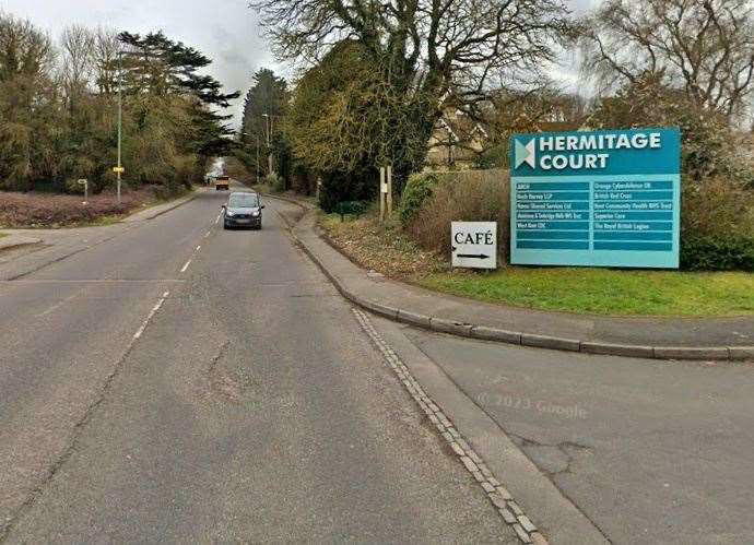 Temporary closure of B2246 Hermitage Lane, Maidstone, for six days ...