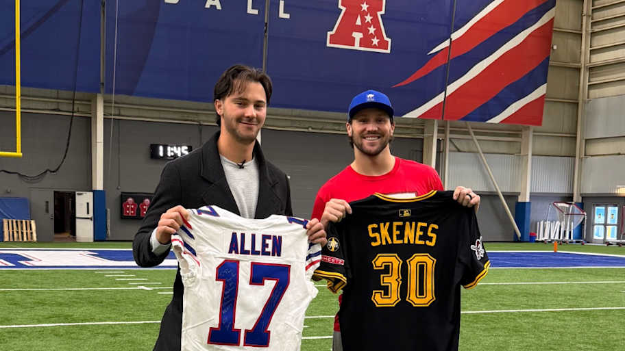 Livvy Dunne mocks Hailee Steinfeld for missing Josh Allen-Paul Skenes ...