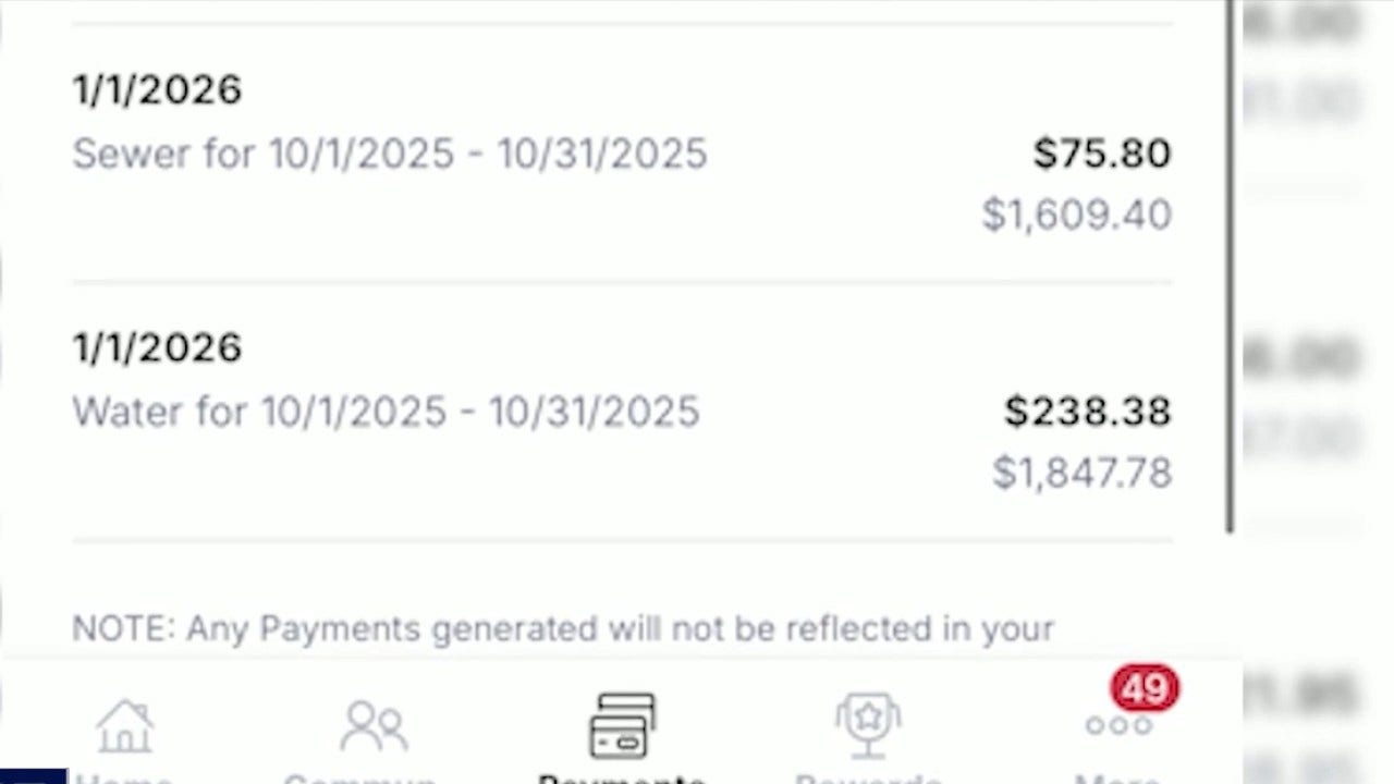 Fairburn apartment complex neighbors raise concerns about high water ...