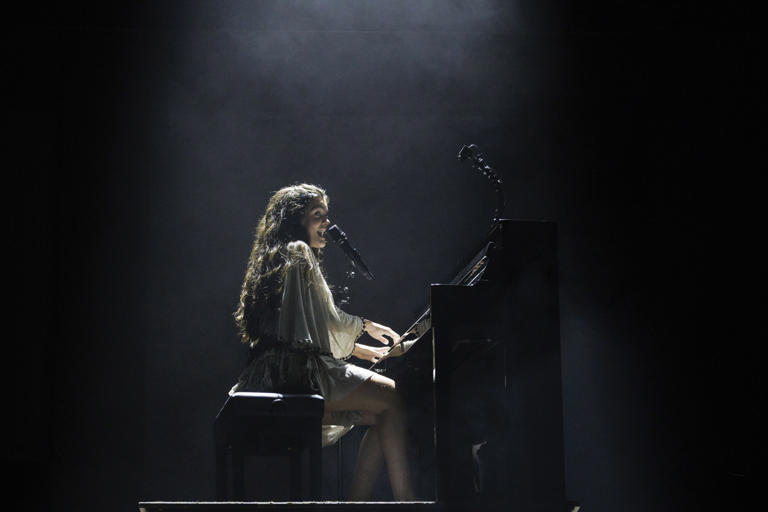 Amaia celebra su cumpleaños por todo lo alto en Pamplona, su ciudad natal